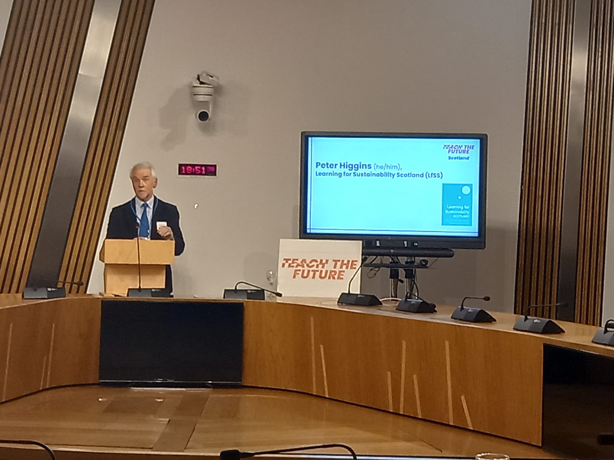 The role of education in a climate emergency: four key asks from Teach ...